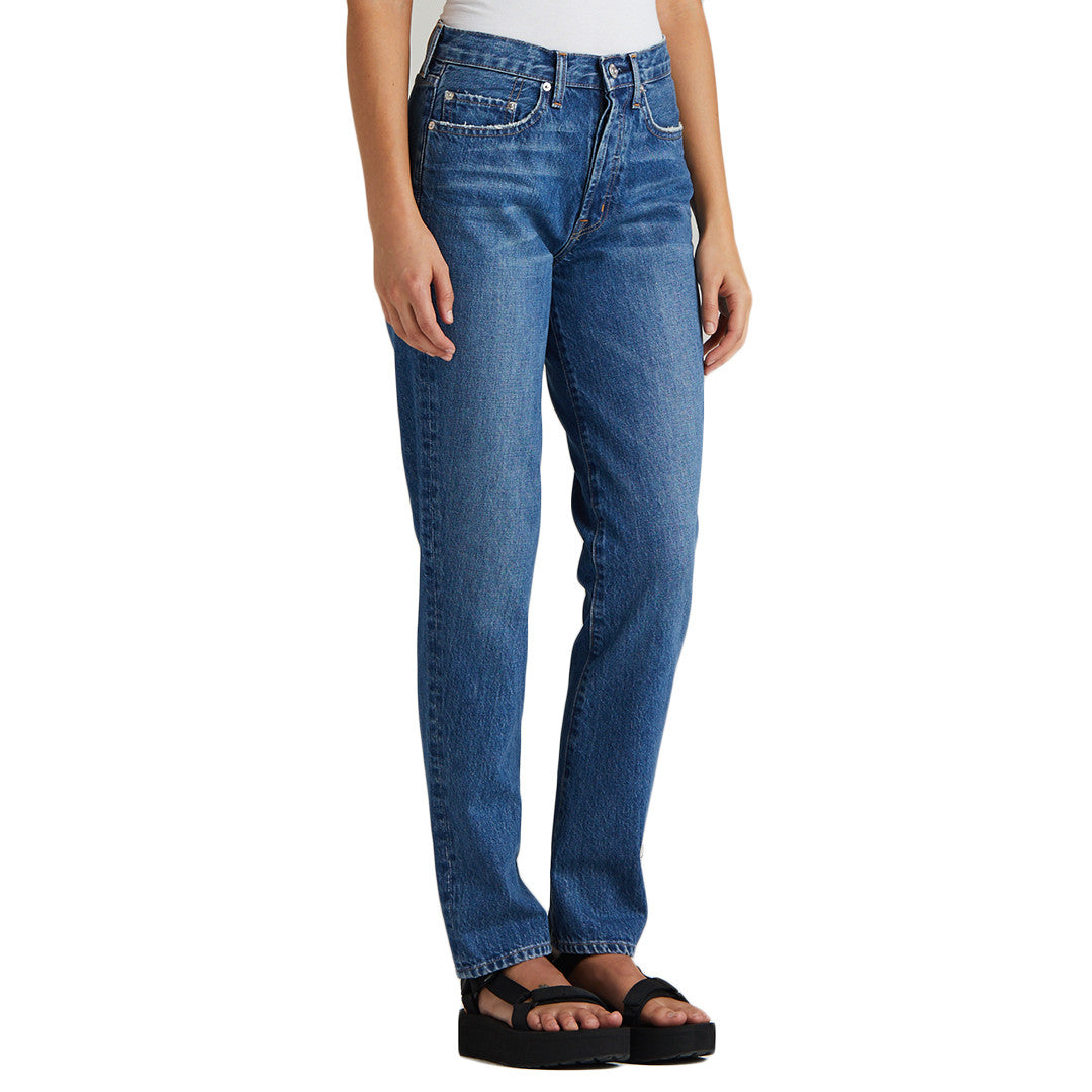 Edwin Clothing - Cai Straight Jean In Lumineer