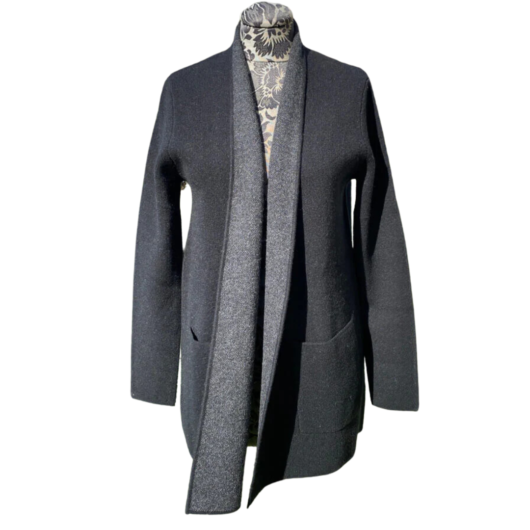Kinross Cashmere Reversible Double Knit Cardigan in Black/Flannel